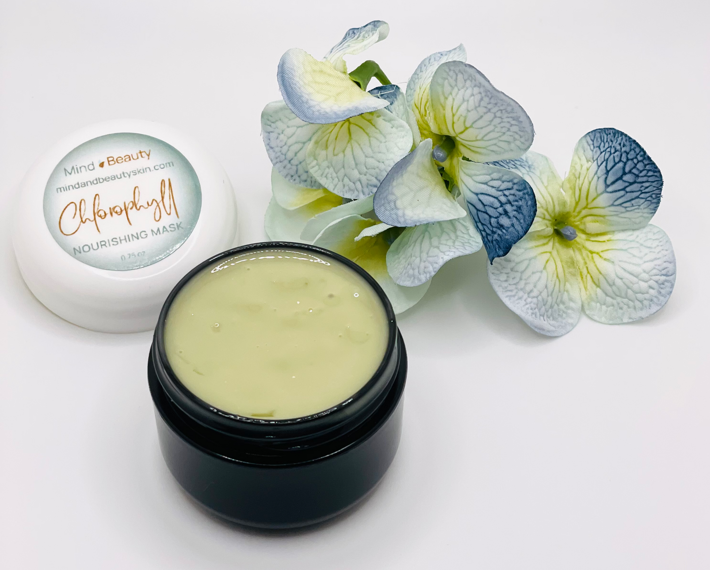 Chlorophyll Nourishing Mask – MindandBeauty